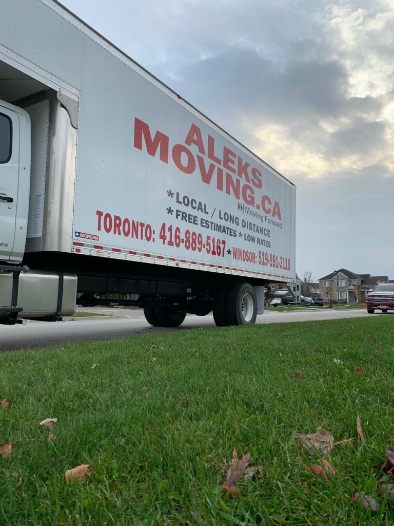 A Guide to Moving Day Etiquette | Aleks Moving