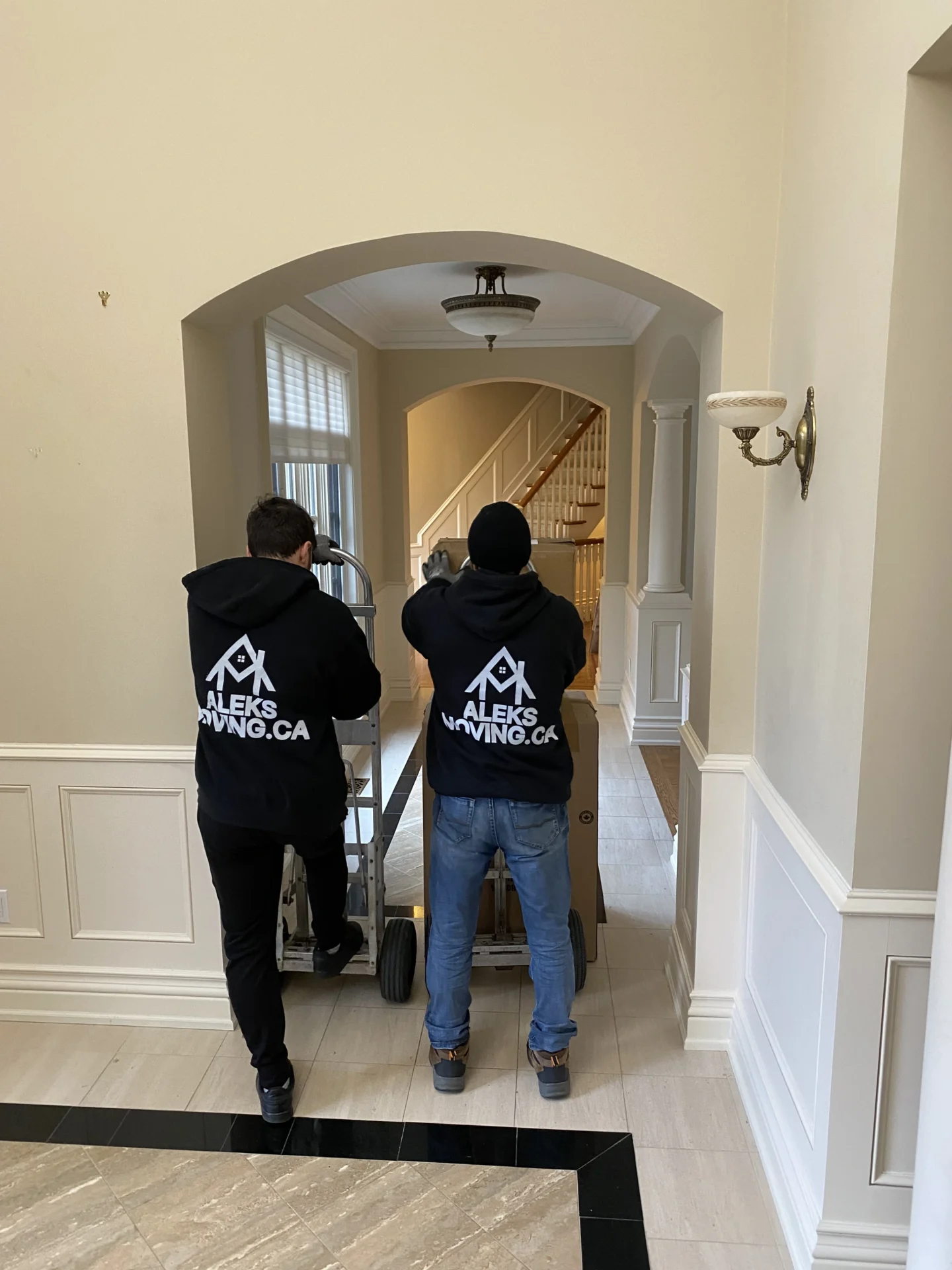 How Much Does a Professional Mover Cost? | Aleks Moving